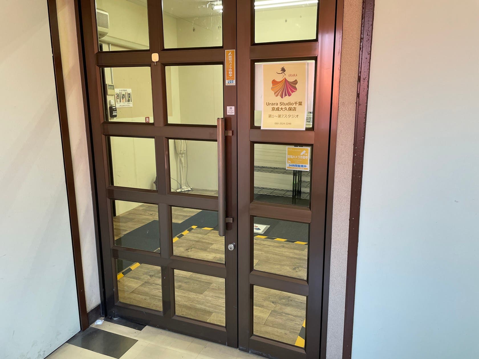 千葉県習志野市【OPEN記念で今なら何時でも通常価格より半額】楽器・声楽可　ヨガマット無料　撮影とダンスと音楽のスタジオ【第2】の写真10