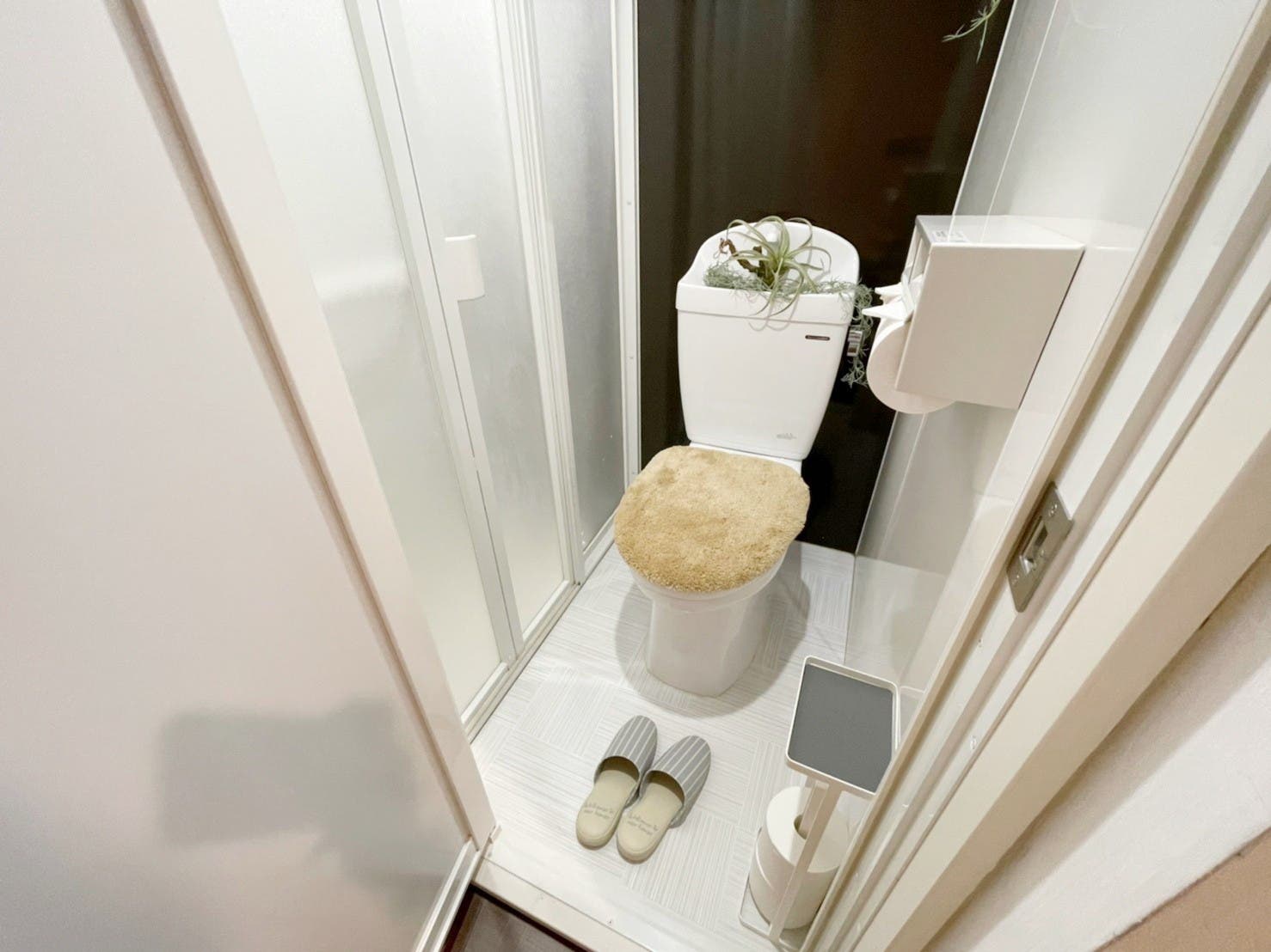 《LVB銀座東2》新富町徒歩40秒/最大14名/キッチン付会議室/パーティスペース/Wifi・人気ゲーム・Netflix利用可の写真10