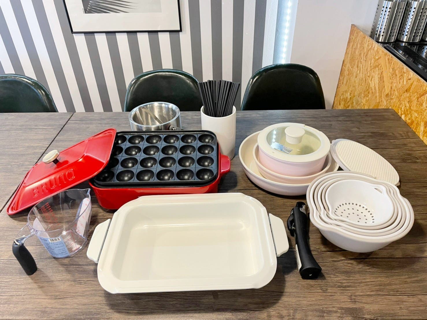 《LVB銀座東2》新富町徒歩40秒/最大14名/キッチン付会議室/パーティスペース/Wifi・人気ゲーム・Netflix利用可の写真17