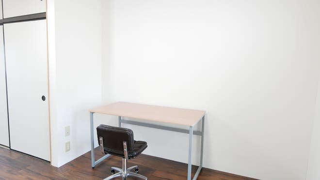 阪急京都線正雀駅徒歩5分 駅近1階 完全個室 wifi web会議・面接 家庭教師 サロン ボドゲ・マダミス 販売 撮影の写真8