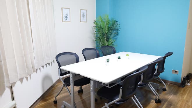 新橋駅徒歩28秒🚶♂️新年割引中💡多目的(会議💻懇親会🍷撮影📸ボドゲ🎲等)🌈all1000円/時間未満✨の写真1