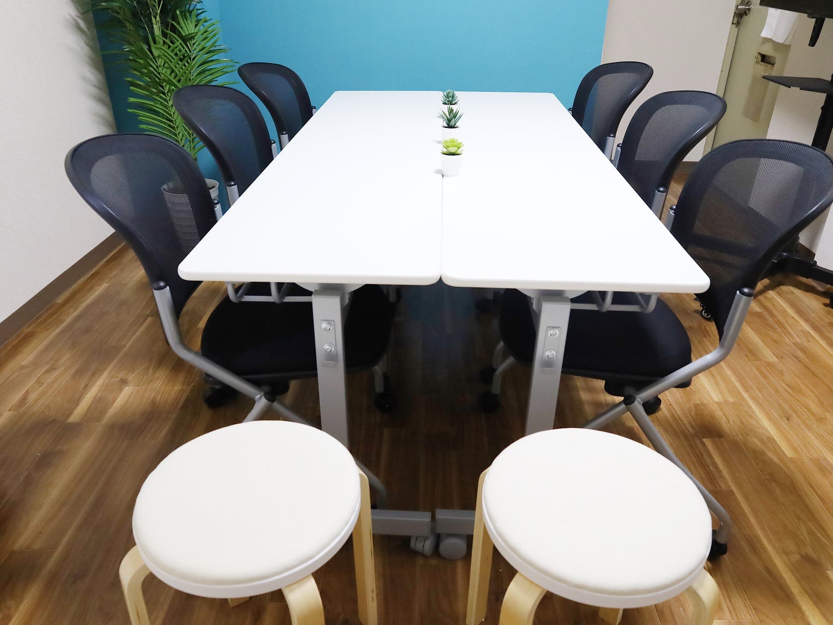 新橋駅徒歩28秒🚶‍♂️新年割引中💡多目的（会議💻懇親会🍷撮影📸ボドゲ🎲等）🌈all1000円／時間未満✨の写真6