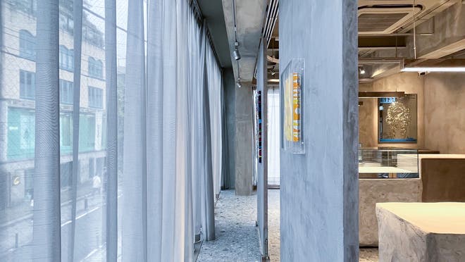 原宿キャットストリートに佇む2Fレンタルスペース。全面ガラス、釘打ちOK。賑わうロケーションで上質なイベントを。の写真9