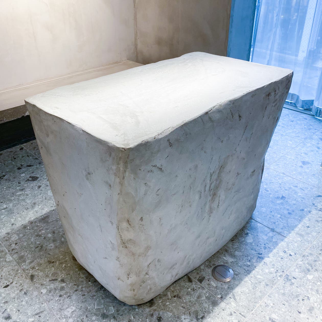 原宿キャットストリートに佇む2Fレンタルスペース。全面ガラス、釘打ちOK。賑わうロケーションで上質なイベントを。の写真15