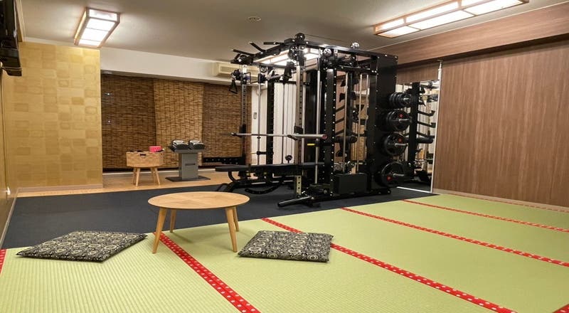 【天王寺駅/大阪阿部野橋駅から徒歩約3分！】ネット対応テレビ完備！パーソナル指導、自主トレ、合同トレにご利用可能です！