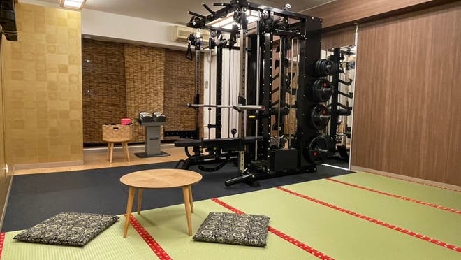 【天王寺駅/大阪阿部野橋駅から徒歩約3分!】ネット対応テレビ完備!パーソナル指導、自主トレ、合同トレにご利用可能です!の写真1