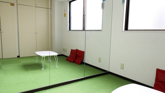 【下北沢駅徒歩2分!】収録スタジオや会議室、ちょっとした女子会やママ会としてもOK♪撮影収録利用多数!下北ざわ防音部屋。の写真7