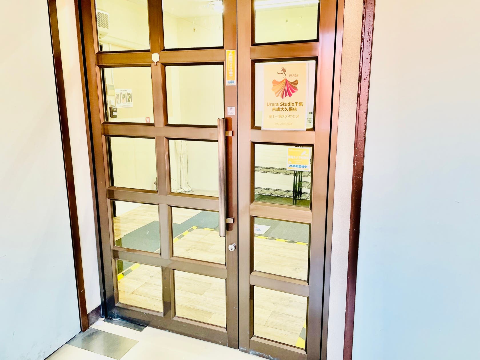 習志野市【OPEN記念で今なら半額】1一人用、楽器とダンスが出来る格安スタジオ【第6】の写真4