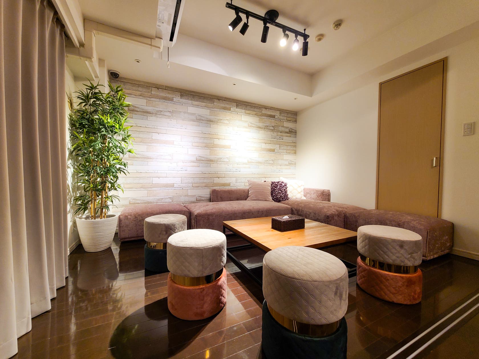 【R07.07～リニューアル】Francfranc|ホームシアター|最大20名｜角部屋｜produced by PECOTTの写真6