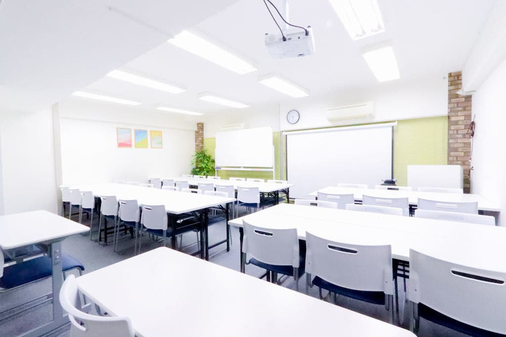 【原宿駅 竹下口徒歩23秒！40名】竹下通り入り口マクドナルド上！プロジェクタ―・WiFi無料！ふれあい貸し会議室 原宿No61の写真7