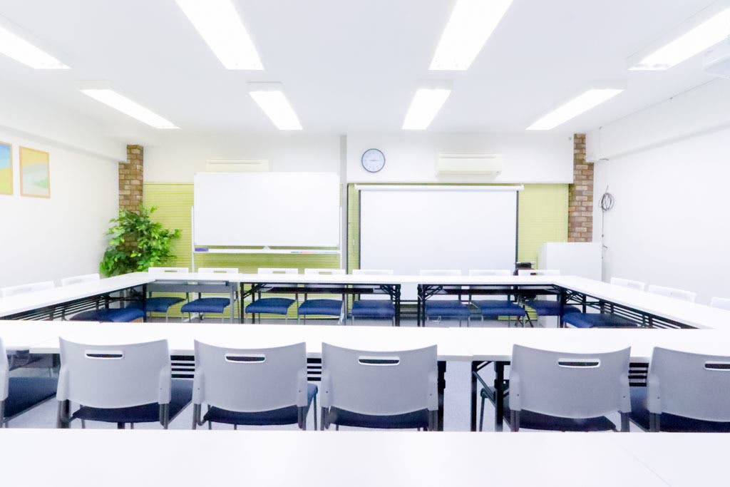 【原宿駅 竹下口徒歩23秒！40名】竹下通り入り口マクドナルド上！プロジェクタ―・WiFi無料！ふれあい貸し会議室 原宿No61の写真10