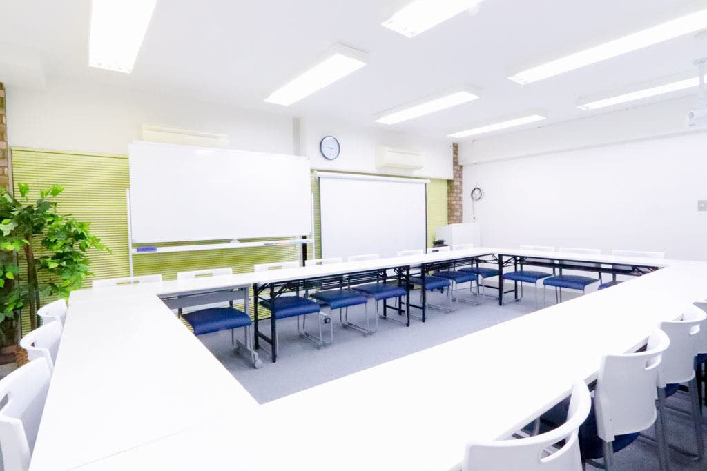 【原宿駅 竹下口徒歩23秒！40名】竹下通り入り口マクドナルド上！プロジェクタ―・WiFi無料！ふれあい貸し会議室 原宿No61の写真12