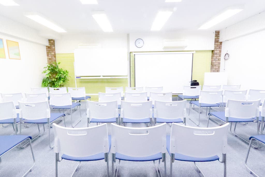 【原宿駅 竹下口徒歩23秒！40名】竹下通り入り口マクドナルド上！プロジェクタ―・WiFi無料！ふれあい貸し会議室 原宿No61の写真14