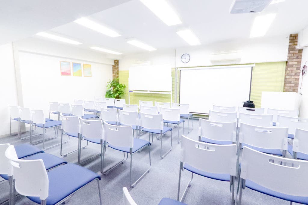 【原宿駅 竹下口徒歩23秒！40名】竹下通り入り口マクドナルド上！プロジェクタ―・WiFi無料！ふれあい貸し会議室 原宿No61の写真15