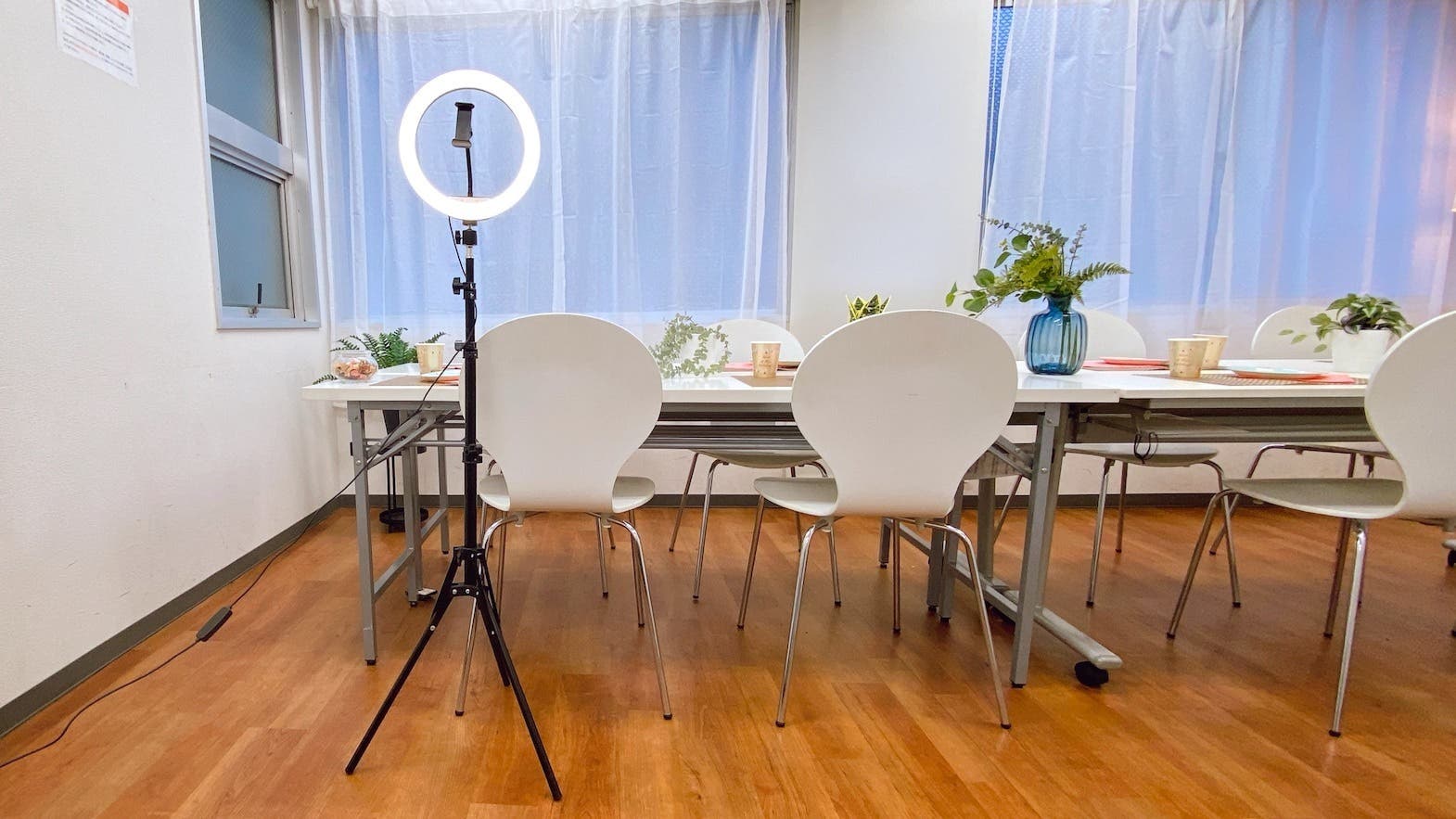 🎊好立地🎊｜銀座駅3分・東銀座駅1分❗｜TV｜プロジェクター｜《平日7〜18時限定》会議・デスクワーク専用🉐プラン｜〜15名の写真8