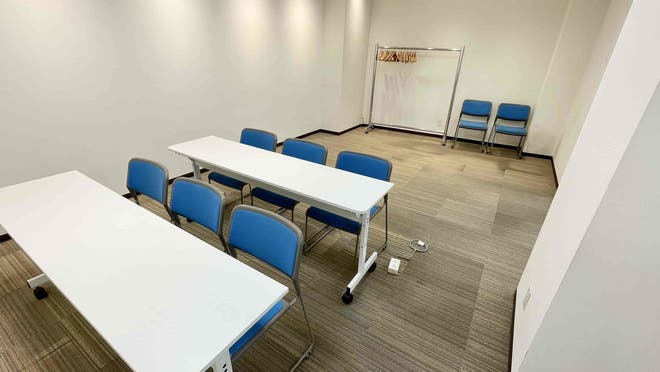 会議室【代々木駅1分】31名着席の会議室!備品全て無料!の写真9