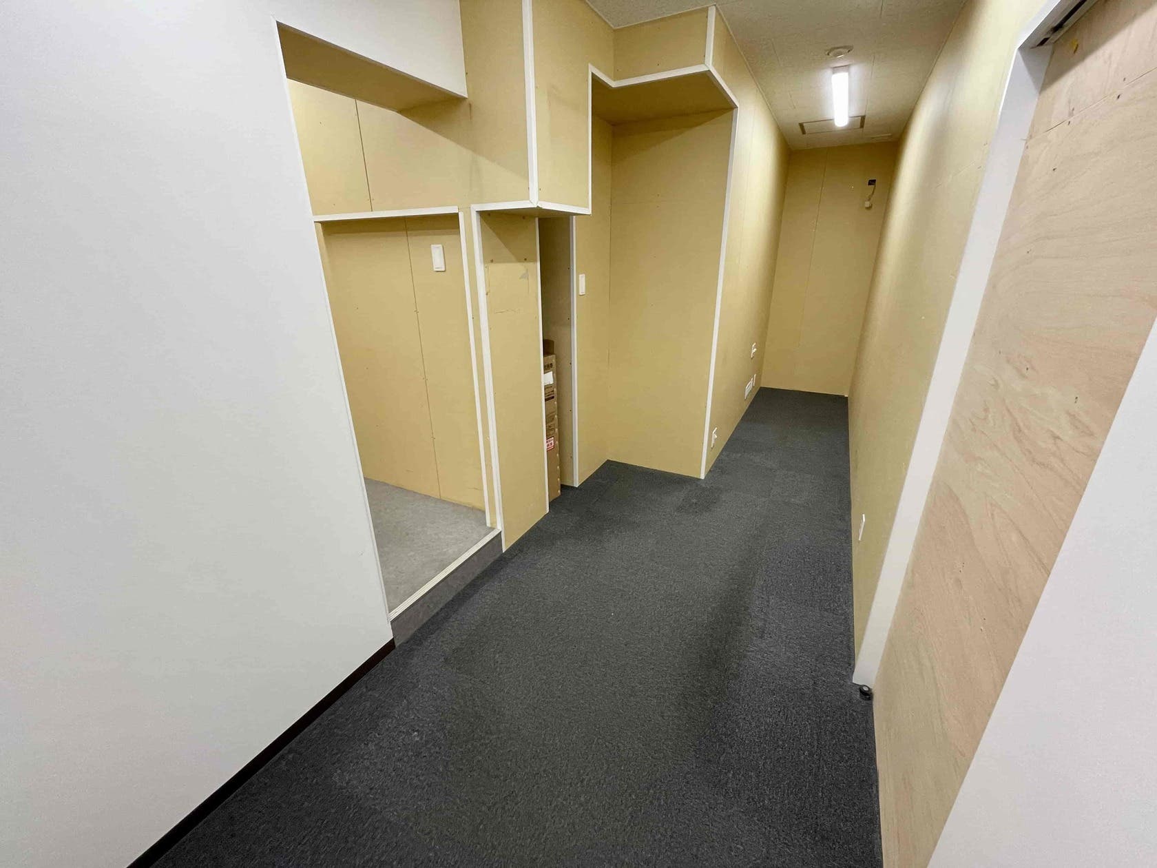 会議室【代々木駅1分】31名着席の会議室！備品全て無料！の写真17