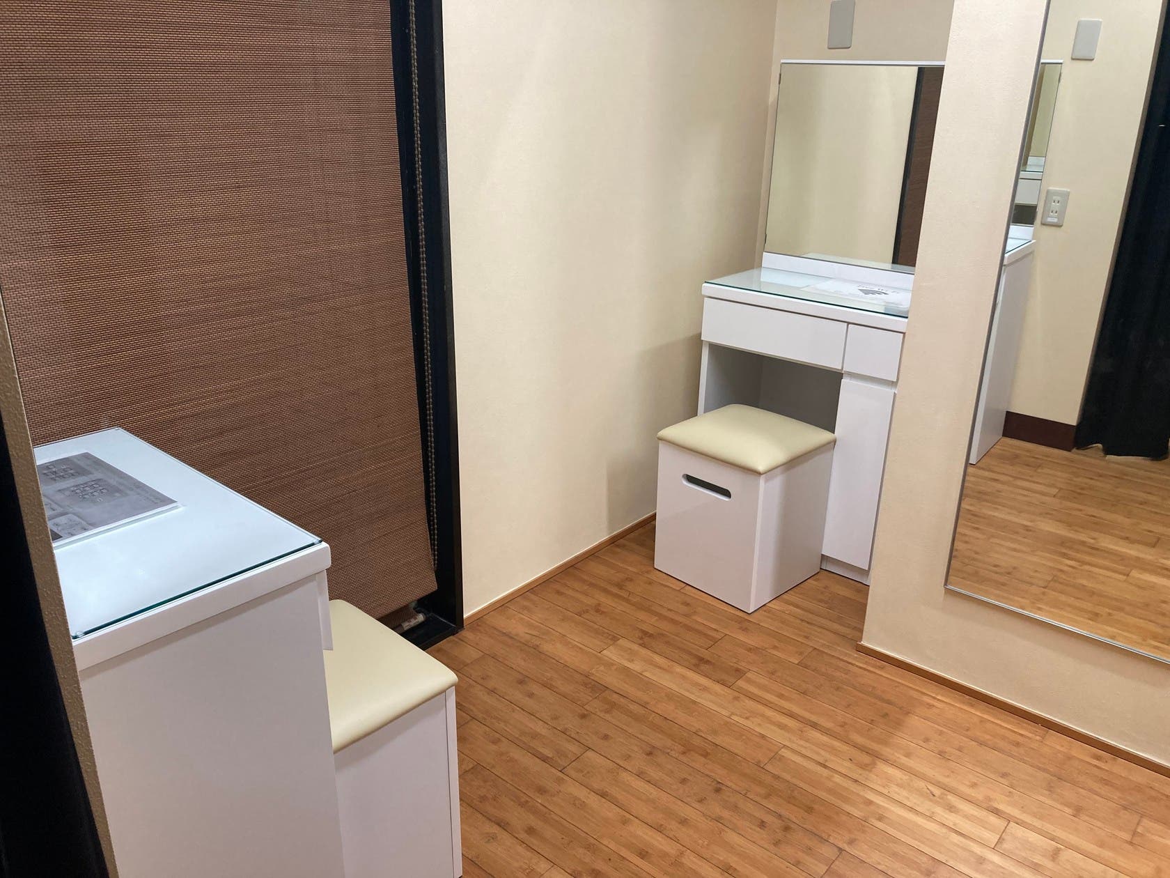 池袋駅東口地下道出入口No,39より1分。南池袋公園のすぐそばの舞台が魅力のコミュニティスペースの写真5