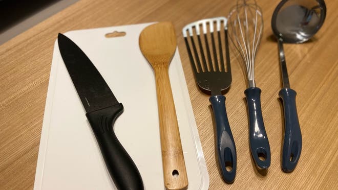 【大人気遊び空間】元町駅近☕フリードリンク🌟ゲーム多数🎮プロジェクター🗑ゴミ箱利用可🍕鍋パ/タコパ/合コン/女子会の写真17