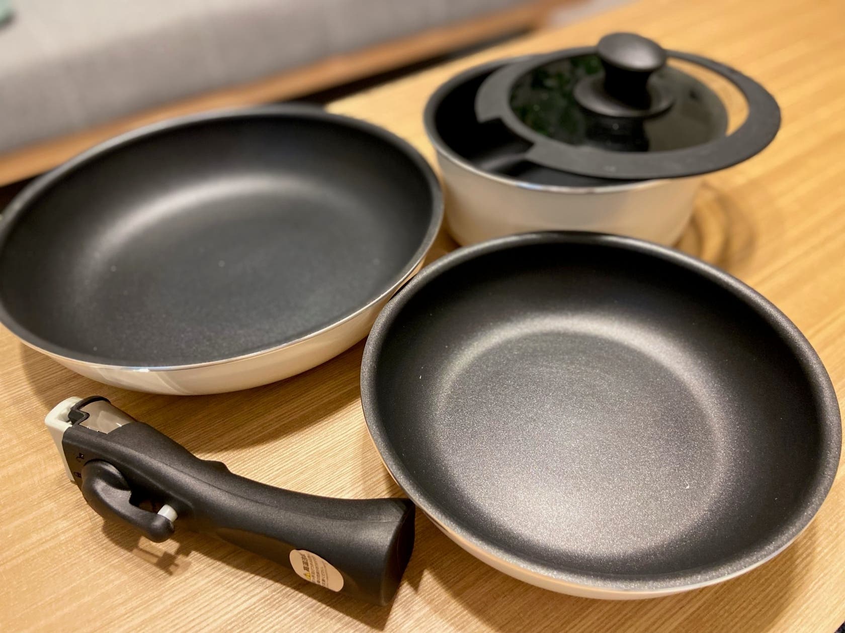 【大人気遊び空間】元町駅近☕フリードリンク🌟ゲーム多数🎮プロジェクター🗑ゴミ箱利用可🍕鍋パ/タコパ/合コン/女子会の写真21