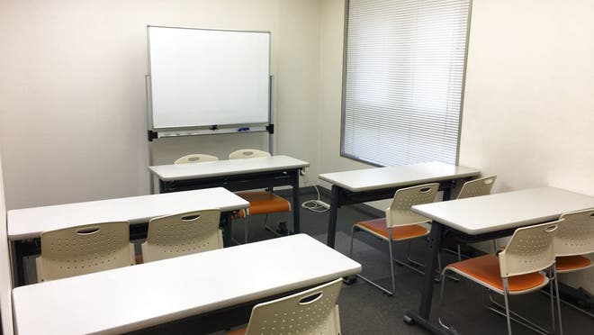 【川崎駅3分】マンションの一室ではない有人管理の会議室。ゆったり設計。コーヒー紅茶無料。トイレ男女別。【Room1】の写真2