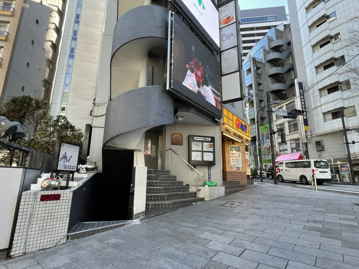 【音響設備・大型スクリーン完備！】60名まで収容可能のお洒落なSOUND BARの写真14