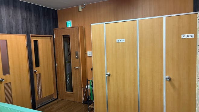 幕張本郷駅から1分のダンススタジオの写真2