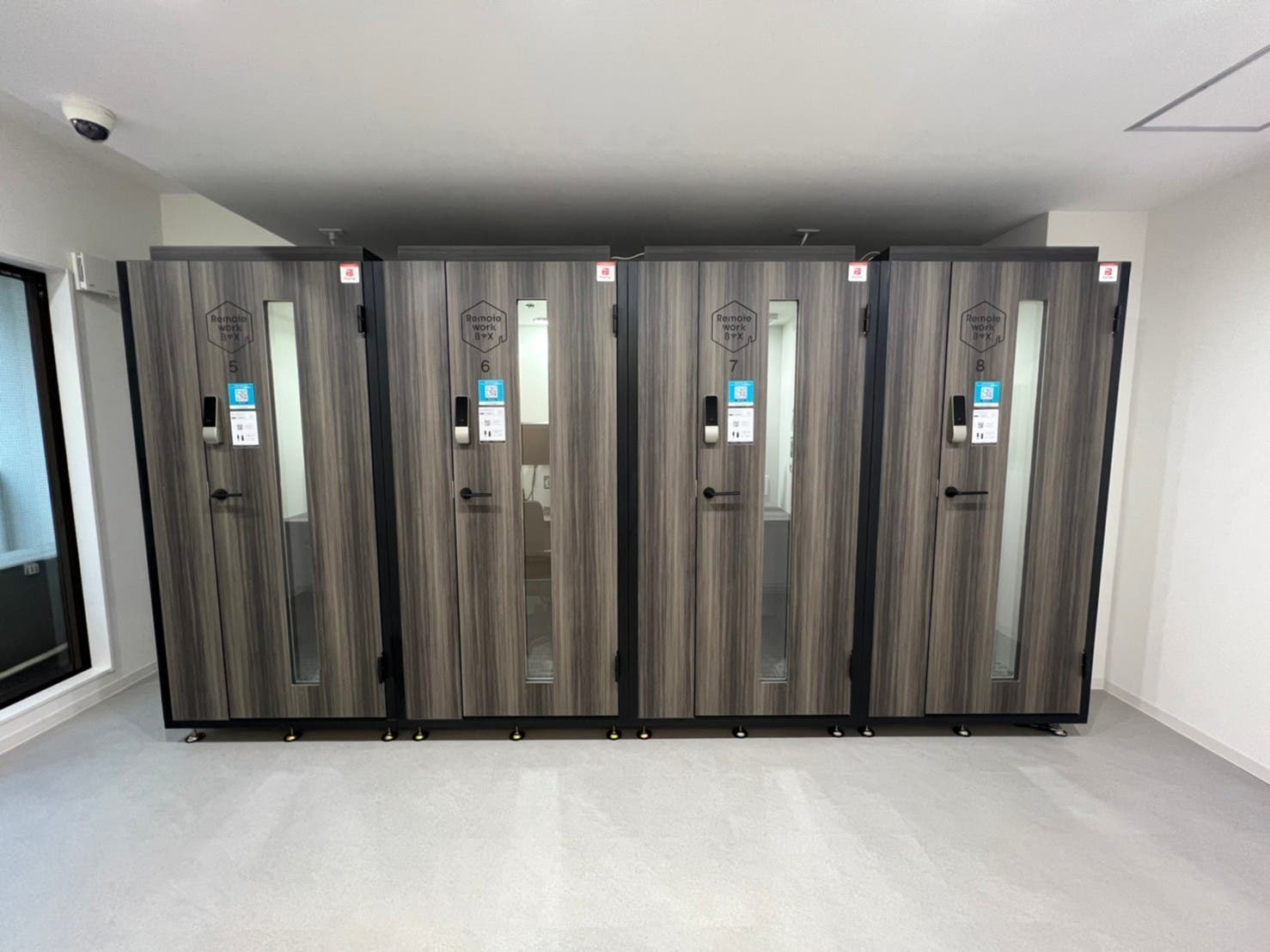 ＜RemoteworkBOX 西新宿Aビル店【No.8】＞完全個室⭐️Wi-Fi無料！/ 2時間以上の利用でお得！の写真4