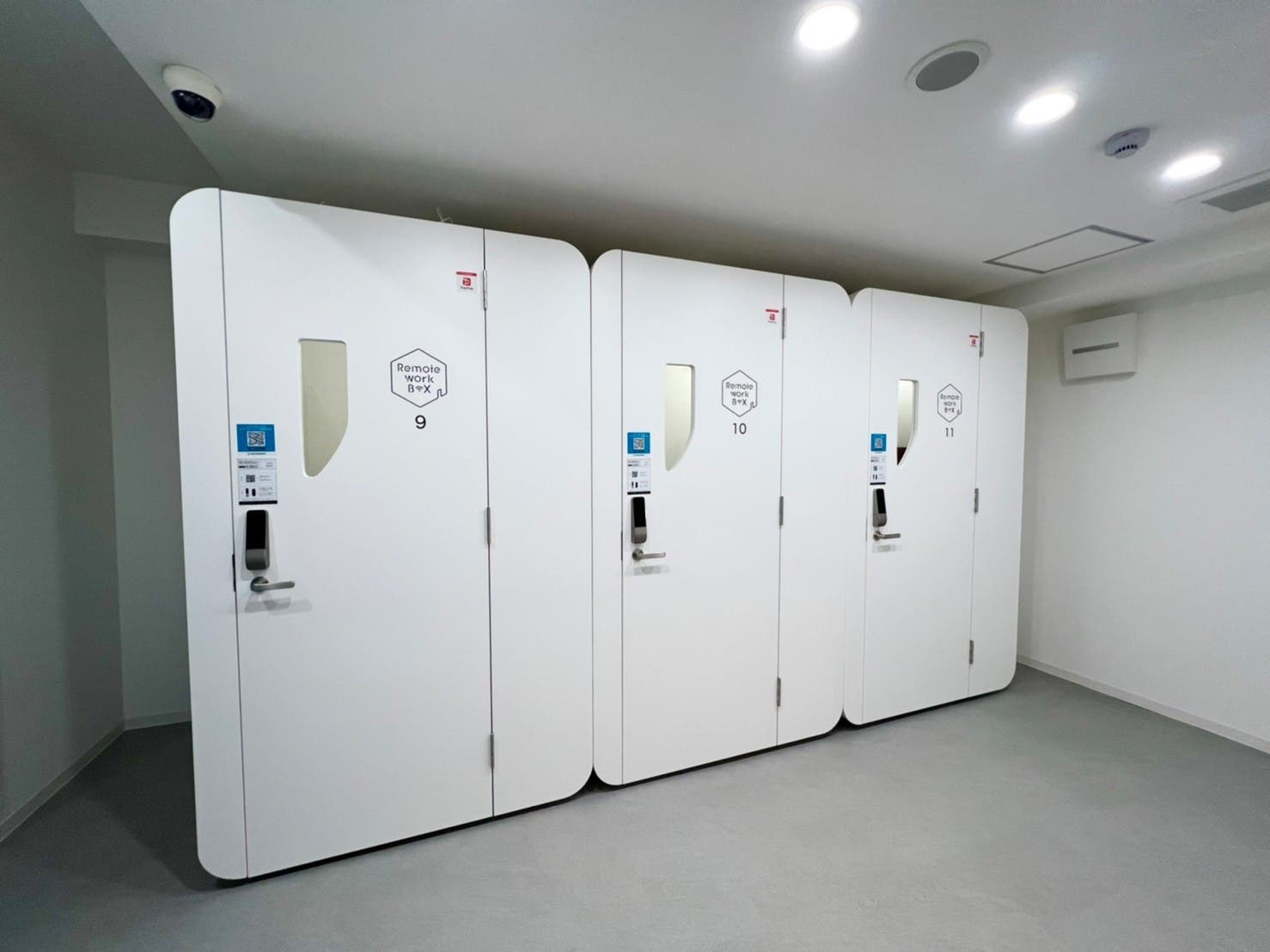 ＜RemoteworkBOX 西新宿Aビル店【No.9】＞完全個室⭐️Wi-Fi無料！/ 2時間以上の利用でお得！の写真1