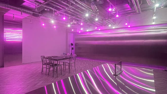 【中目黒駅90秒お洒落で映える大型スタジオ】大きな鏡/テレビ収録/動画撮影/ライブ配信/ダンス/講演/高音質/24時間可の写真6