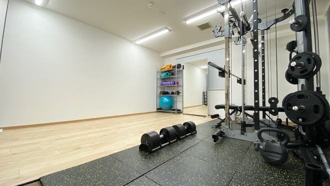 レンタルジムbirdy 谷町四丁目店【谷町四丁目駅と天満橋駅の間】当日予約可!筋トレ、合トレ、パーソナルトレーニングに最適!の写真4