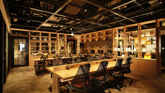 ゆいレール県庁前駅から徒歩3分♪コワーキングスペースの写真1