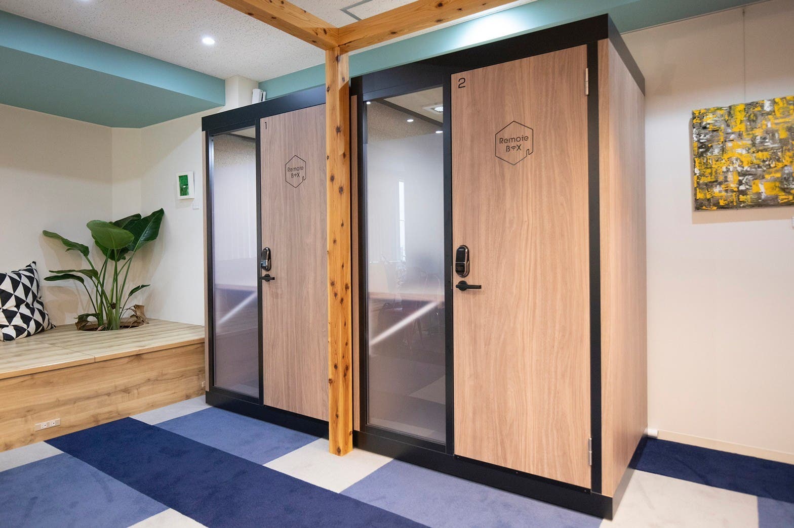 ＜RemoteworkBOX いいオフィス浜松町店【No.2】＞完全個室⭐️Wi-Fi無料！テレワーク/Zoom/自習の写真1