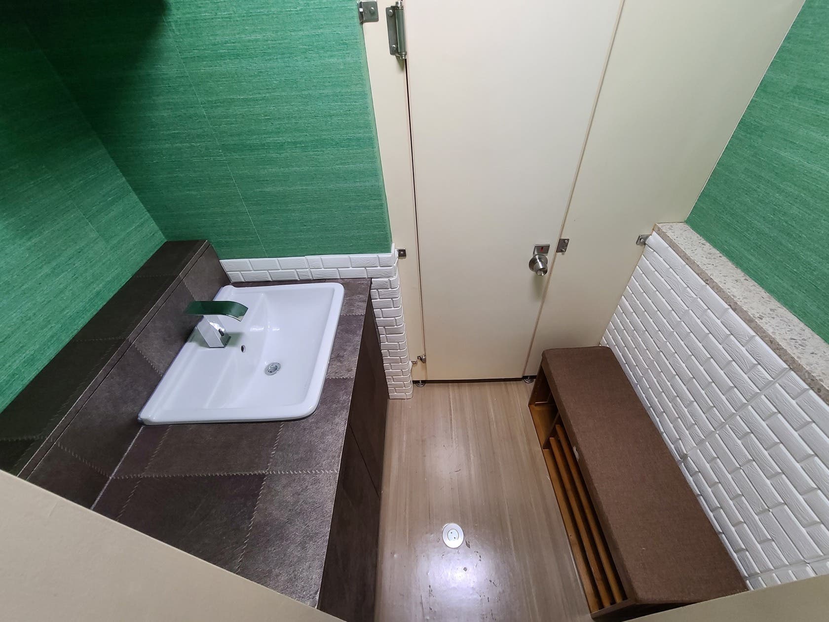 【渋谷駅🚶‍6分】ゴルフシュミレーターGDR✨スリクソン ZX７⛳無人インドアゴルフ cosorenの写真8