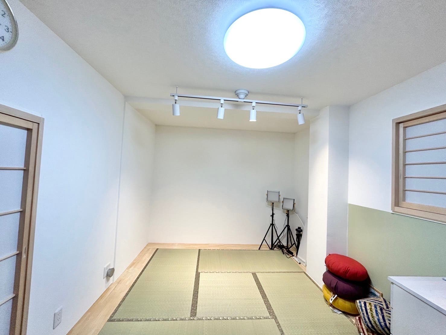 【2022年12月リノベーション済み】畳のある和モダンな完全個室のレンタルスペース（Youtubeスタジオ）の写真18