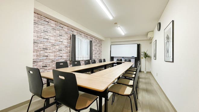 【FRIENDS XV】池袋駅西口から徒歩4分!会議、撮影、ボードゲーム、テレワーク、ヨガ、整体、などで利用可能!光回線の写真3