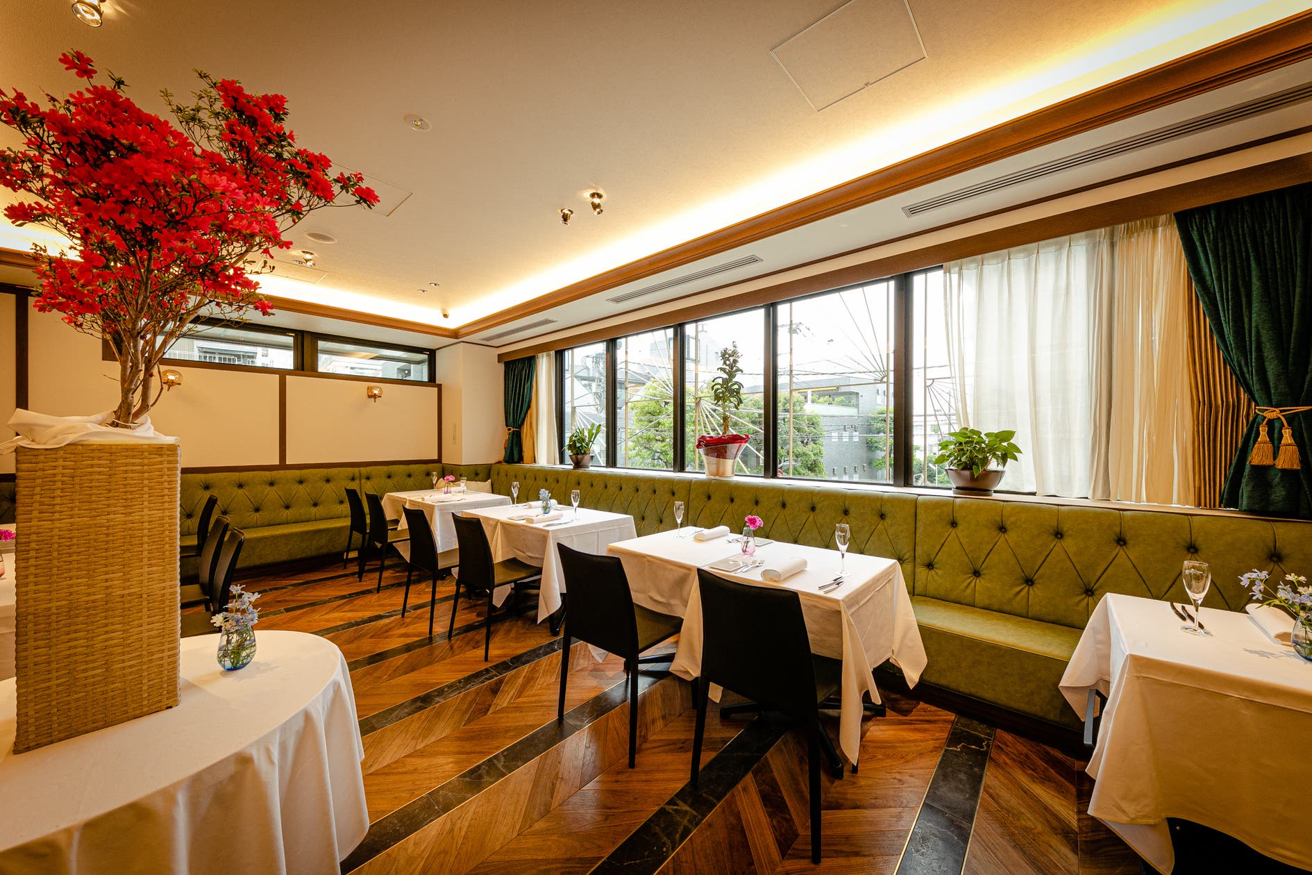 【六本木駅から徒歩2分のレンタルスペース/R1】イベントや教室、セミナーなど幅広くご利用いただけます。の写真4