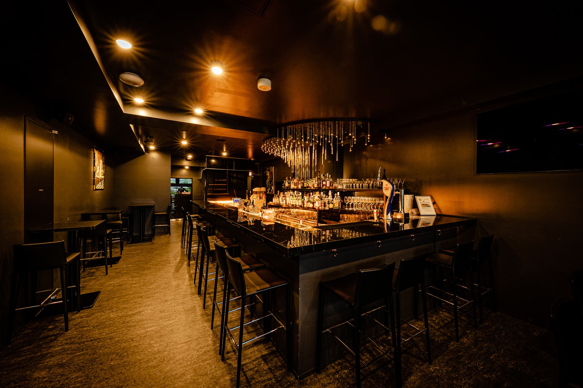 【六本木駅から徒歩2分のレンタルスペース/R1】イベントや教室、セミナーなど幅広くご利用いただけます。の写真6