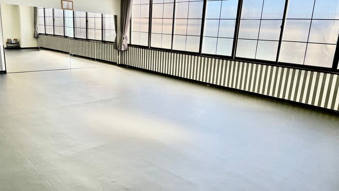 千葉県習志野市【OPEN記念で今なら何時でも通常価格より半額】楽器・声楽可 ヨガマット無料 撮影とダンスと音楽のスタジオ【第2】の写真3