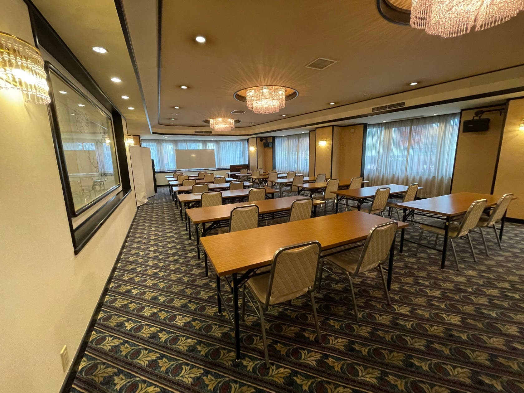 ☆レンタルオフィスいよてつ大街道201号室☆伊予鉄道 市内電車 大街道電停から徒歩1分！！の写真5