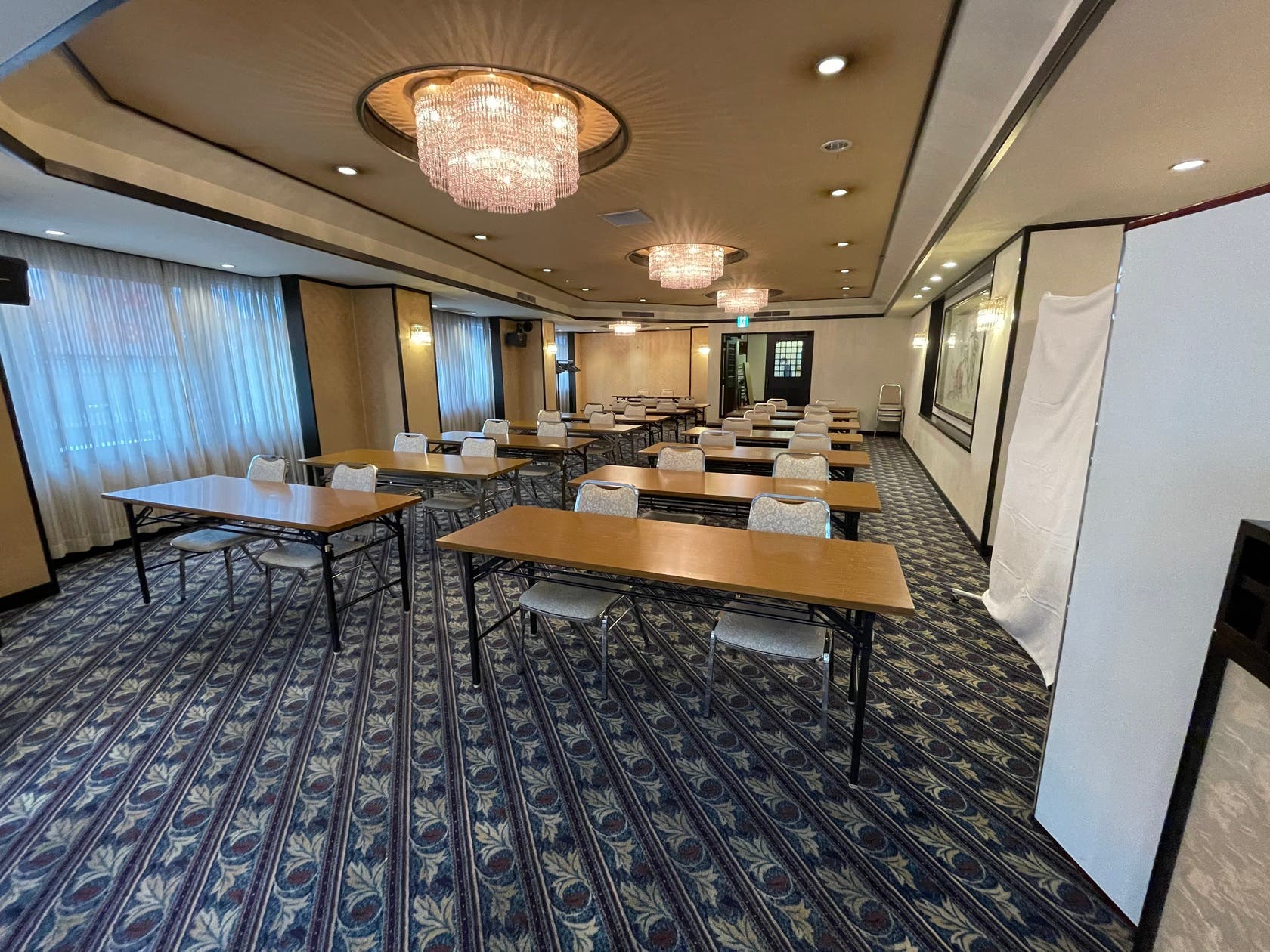 ☆レンタルオフィスいよてつ大街道201号室☆伊予鉄道 市内電車 大街道電停から徒歩1分！！の写真6