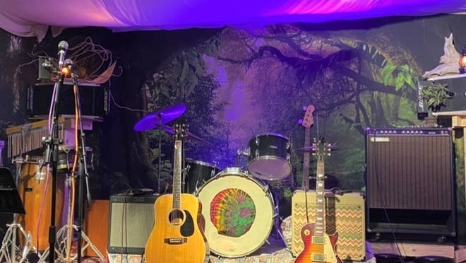 【今池駅徒歩4分】楽器演奏ができるステージ付のグランピング風スペース♪ミニライブ・練習スタジオ・パーティー・レンタルサロンの写真4