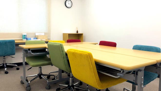 <神田ハコバナ>ホワイトボード/Wi-Fi📶モニター無料🖥物々交換用本棚あり📚会議/商談/打ち合わせ/自習/読書の写真7