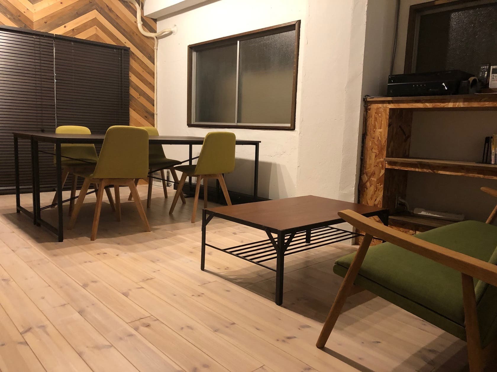 ＜浅草ハコバナ＞浅草駅2分🚃25名収容！Wi-Fi📶物々交換用本棚あり📚会議/商談/パーティー/懇親会の写真6