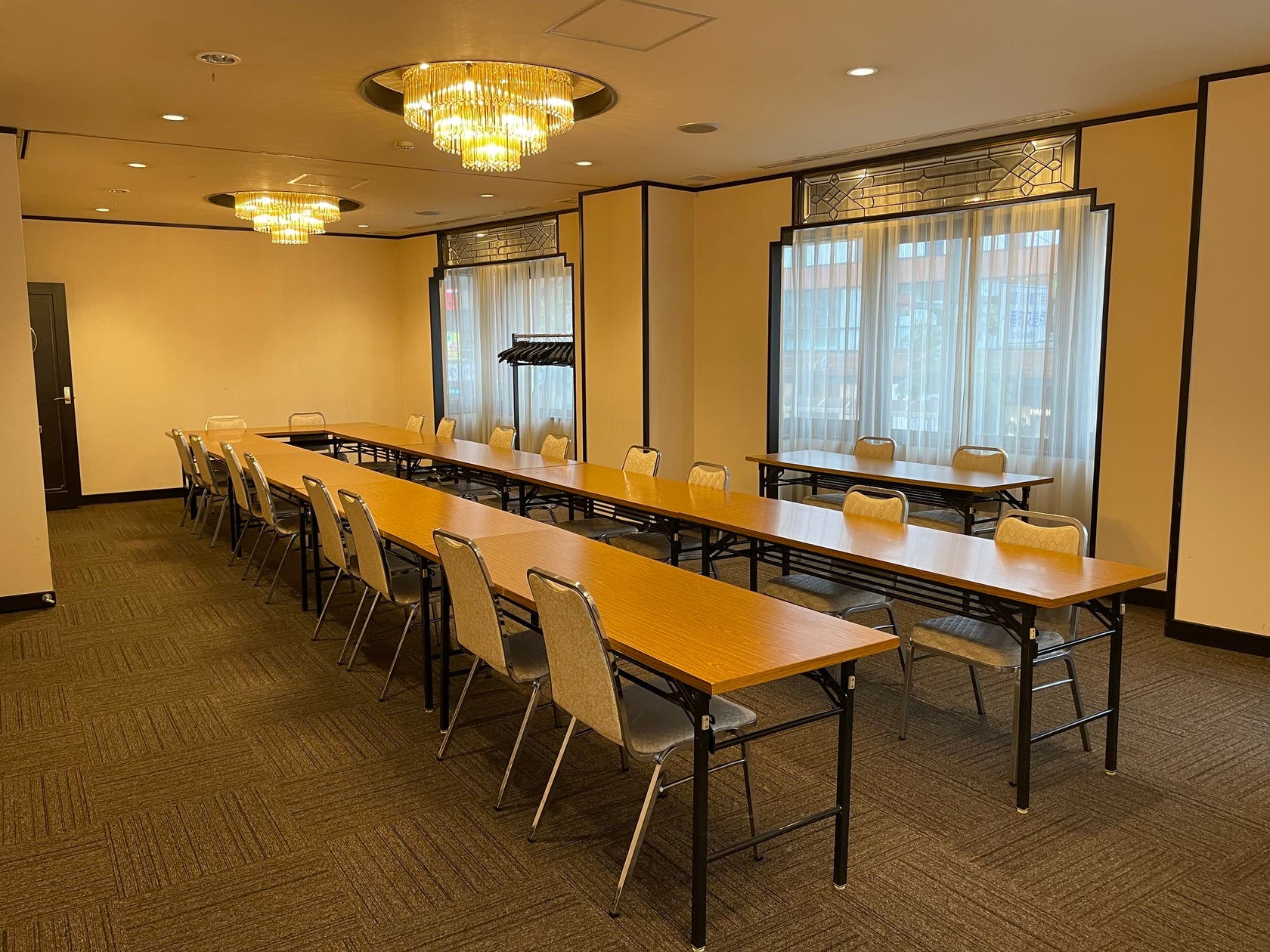 ☆レンタルオフィスいよてつ大街道203号室☆伊予鉄道 市内電車 大街道電停から徒歩1分！！の写真8