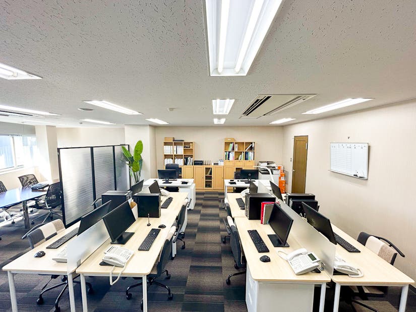 【新宿2丁目オフィススタジオ】好立地で24時間使用可能なオフィススタジオの写真1