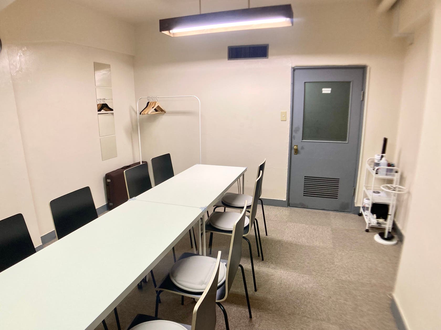 【神田 風月】🍀神田駅徒歩3分★大型TV・高速Wi-Fi無料★会議・レッスン・撮影・懇親会・ゲーム・施術等に♪の写真6