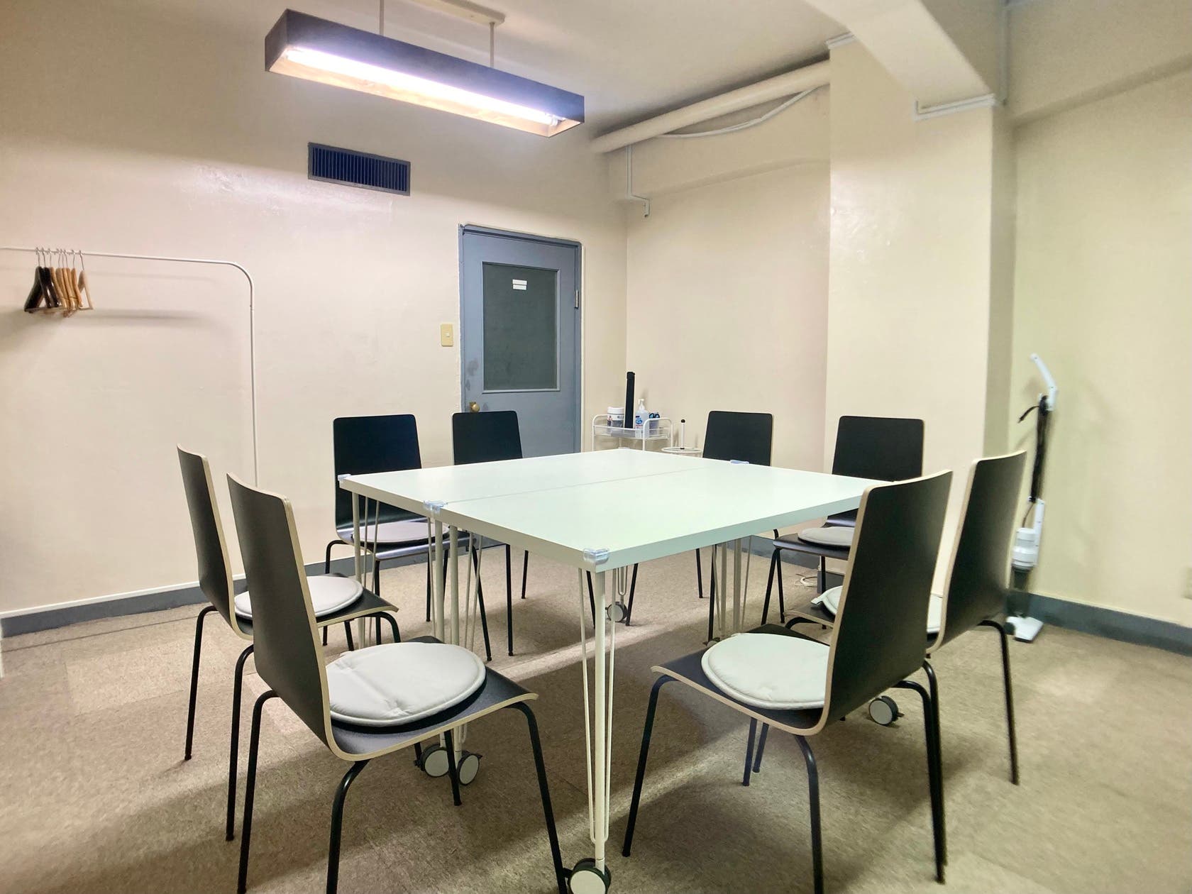 【神田 風月】🍀神田駅徒歩3分★大型TV・高速Wi-Fi無料★会議・レッスン・撮影・懇親会・ゲーム・施術等に♪の写真9