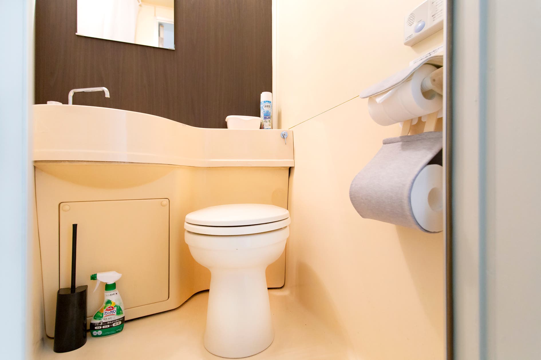 【目黒駅徒歩2分】【完全個室型レンタルサロン】エステ・整体・ネイル最適/即予約可能/備品無料/見学歓迎/固定光の写真27