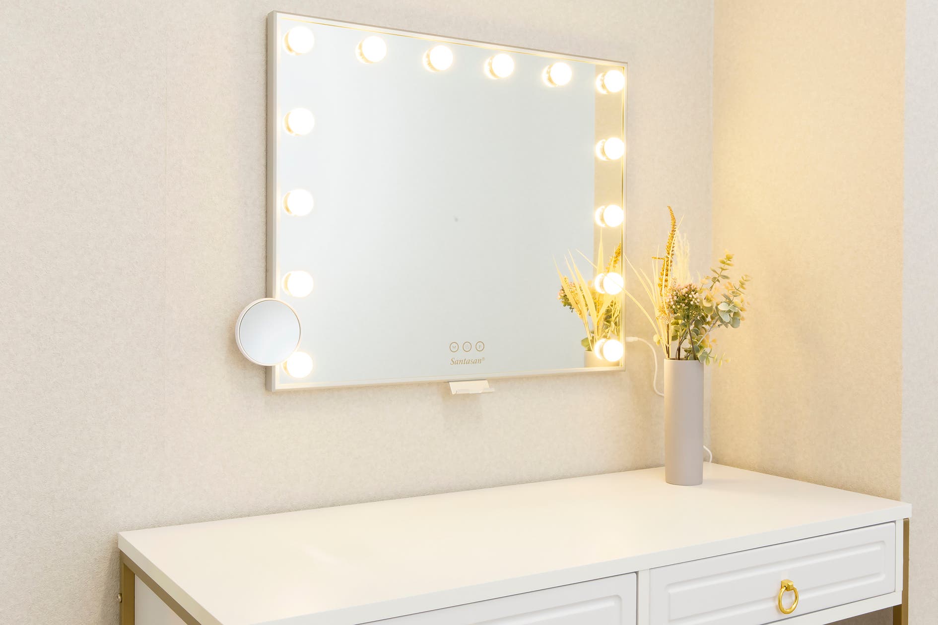 【目黒駅徒歩2分】【完全個室型レンタルサロン】エステ・整体・ネイル最適/即予約可能/備品無料/見学歓迎/固定光の写真13